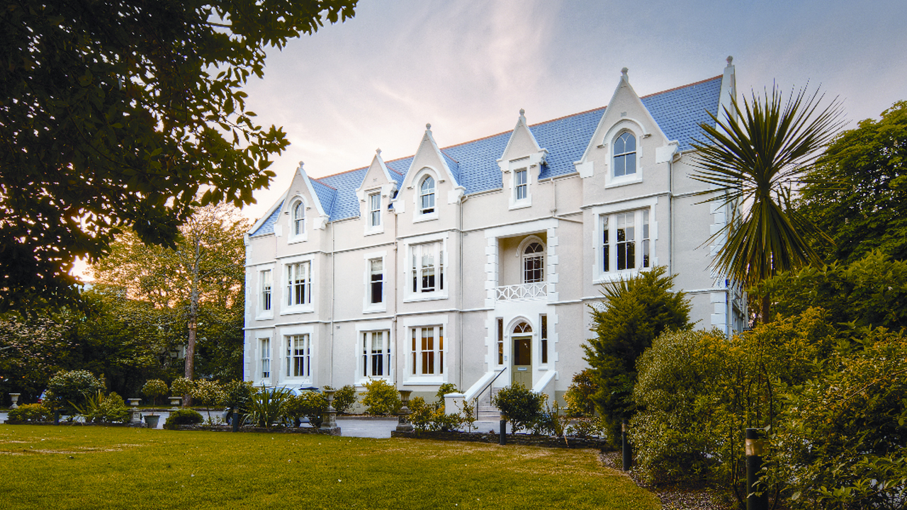 The Green House Hotel is limbering up for another record-breaking ...